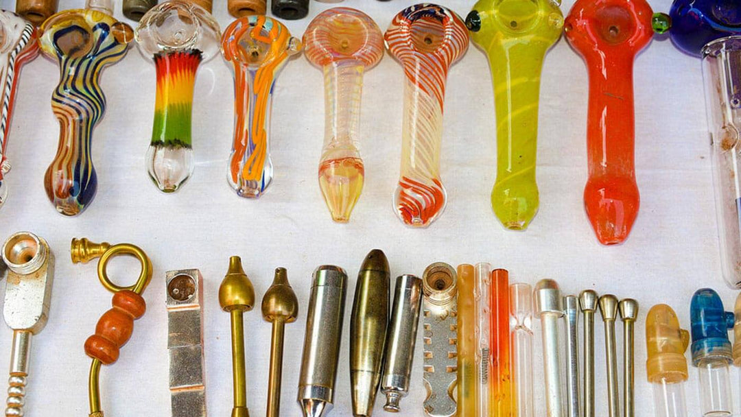Weed Glass Pipes: A Complete Beginners Guide | 2023 Update – Session Goods
