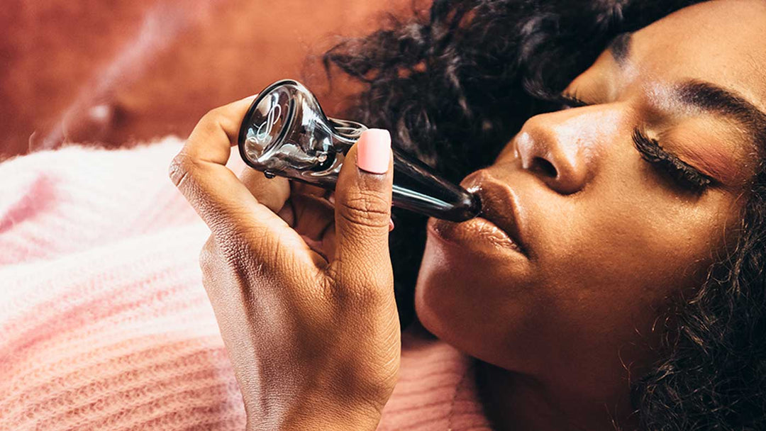 6 Ways to Master the Glass Pipe for Cannabis: Tips & Tricks – Session Goods